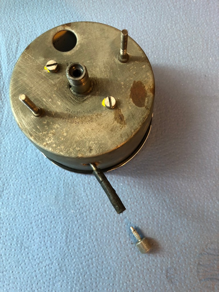 Speedometer strip and rebuild – Little Green Landy