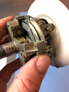 Speedometer strip and rebuild – Little Green Landy