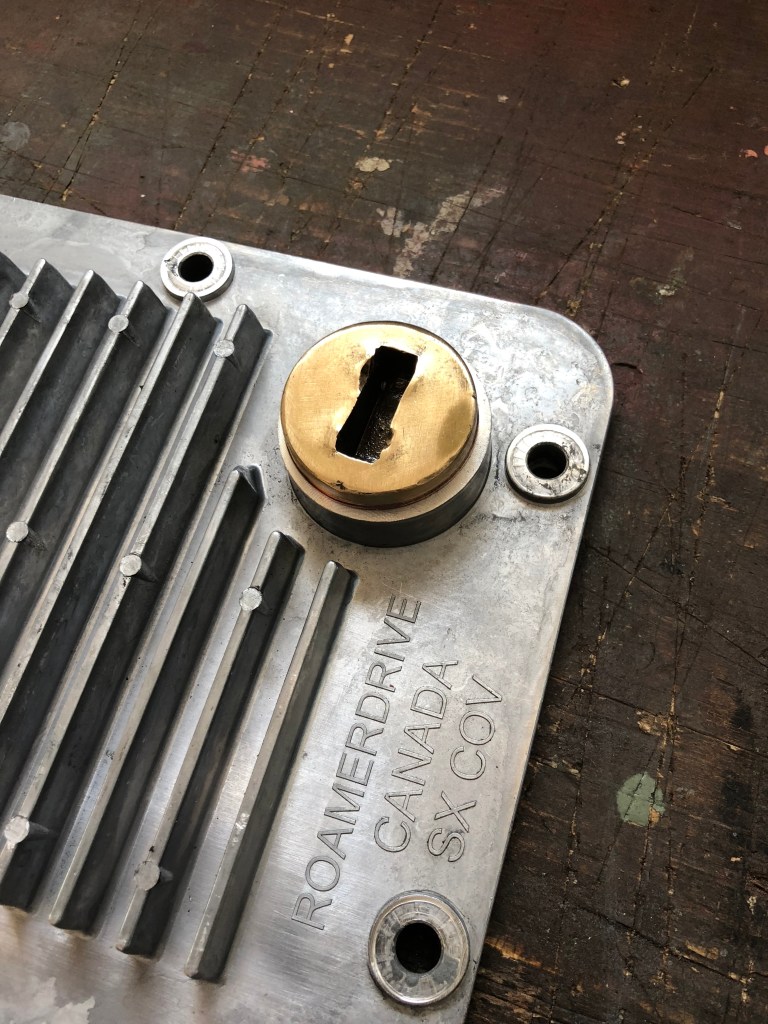 Leaking transfer case cover plate – Little Green Landy
