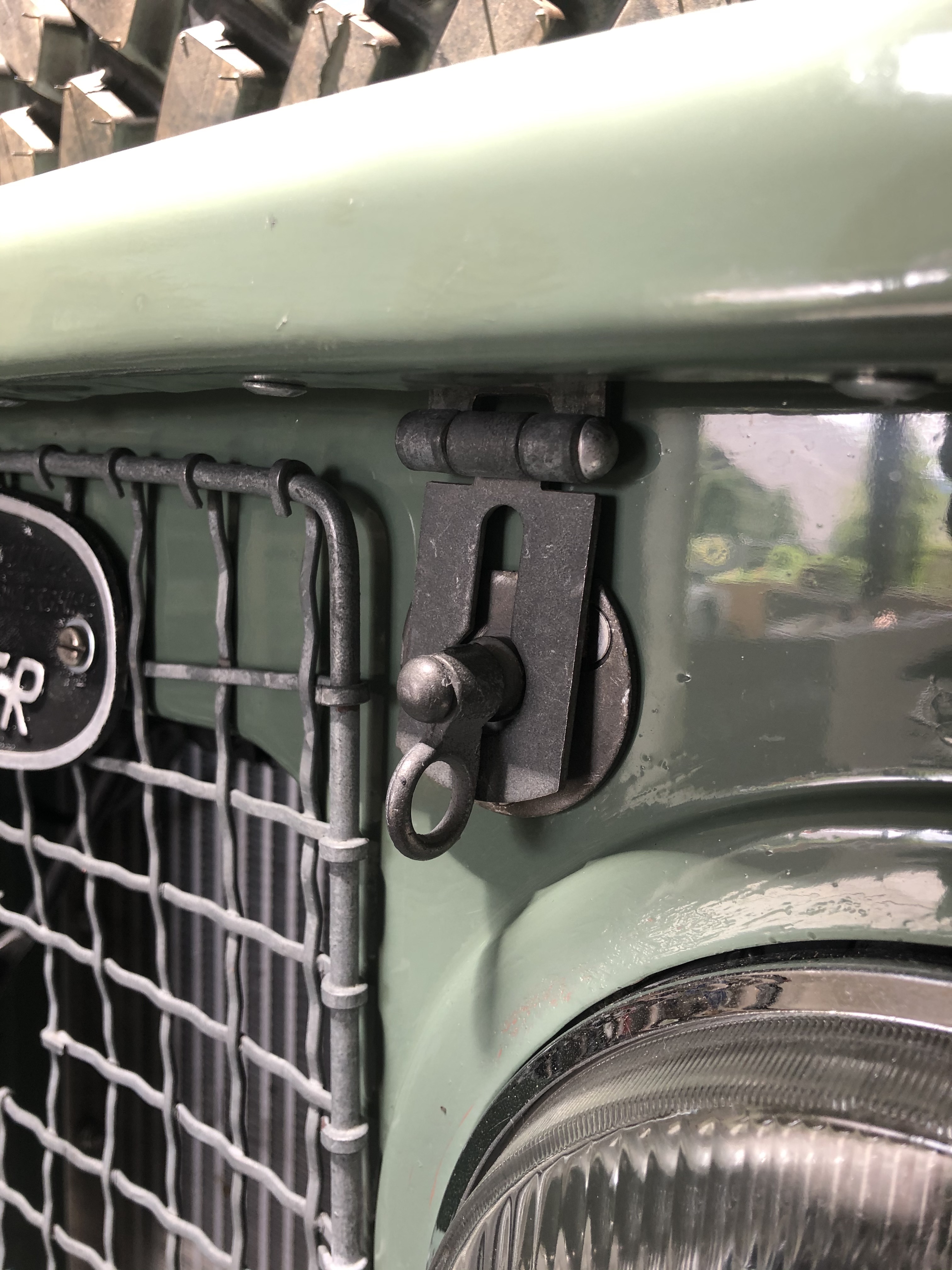 Bonnet Locking Device – Little Green Landy