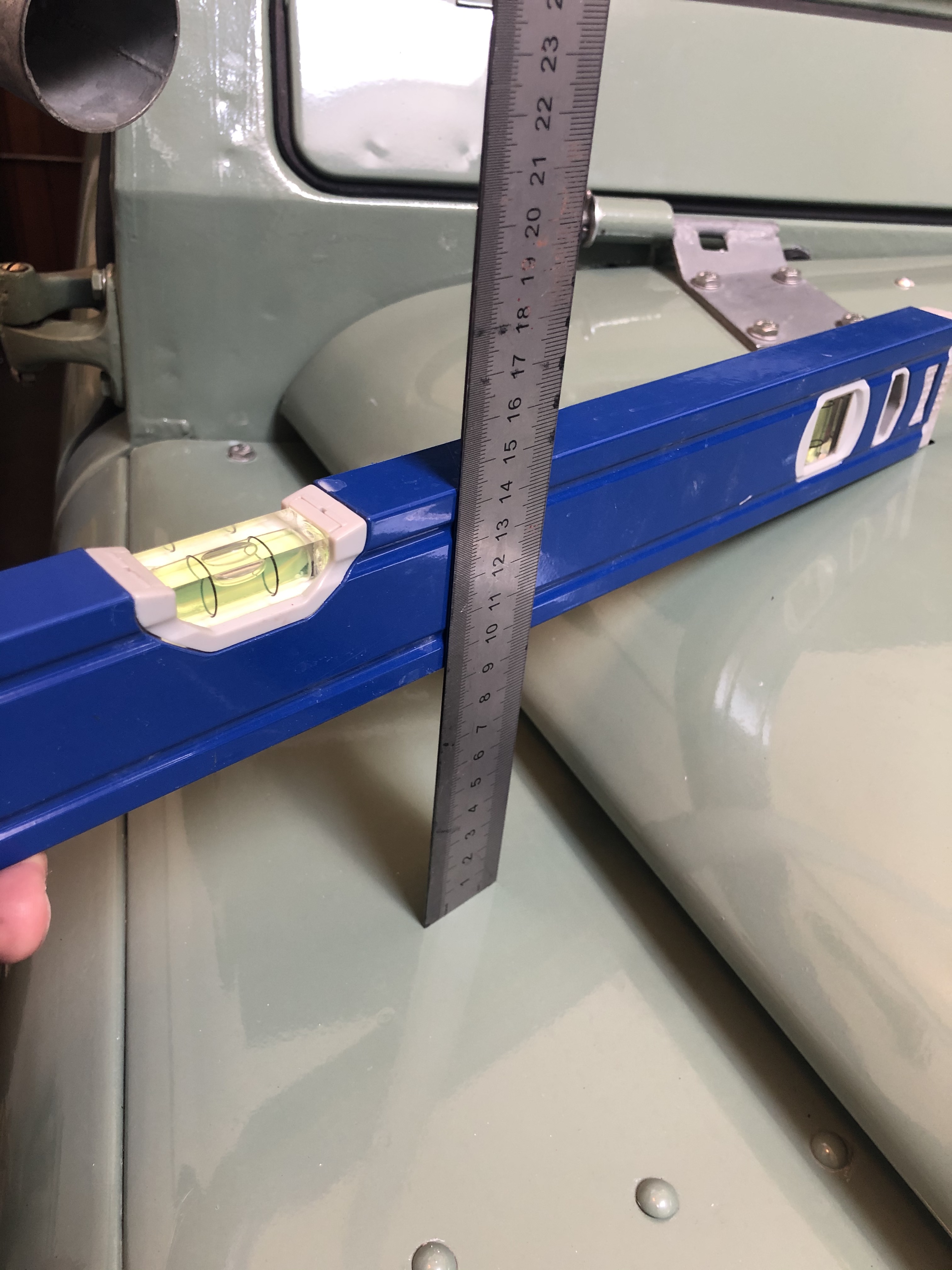 Raised Air Intake #3 – Little Green Landy