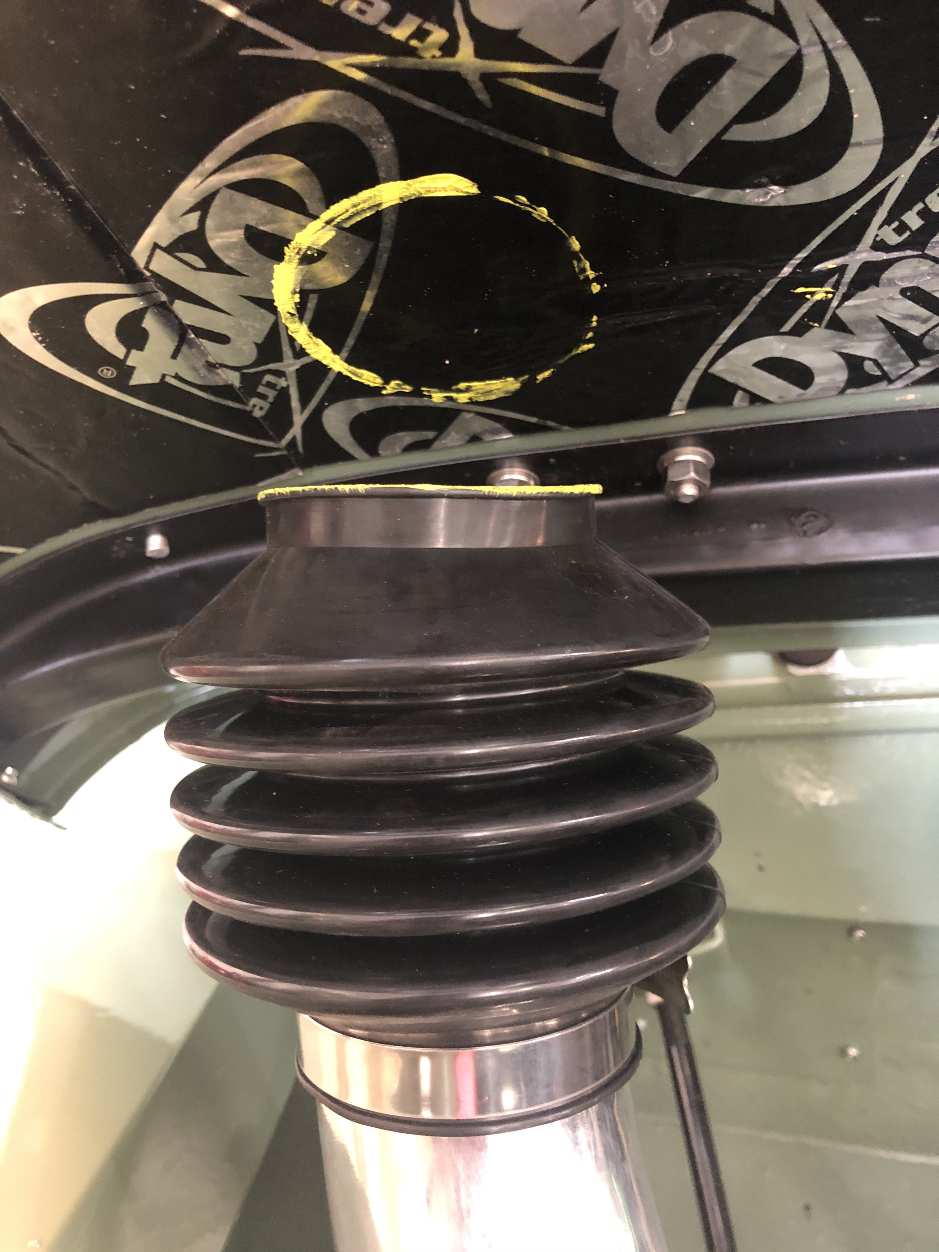 Raised Air Intake #3 – Little Green Landy
