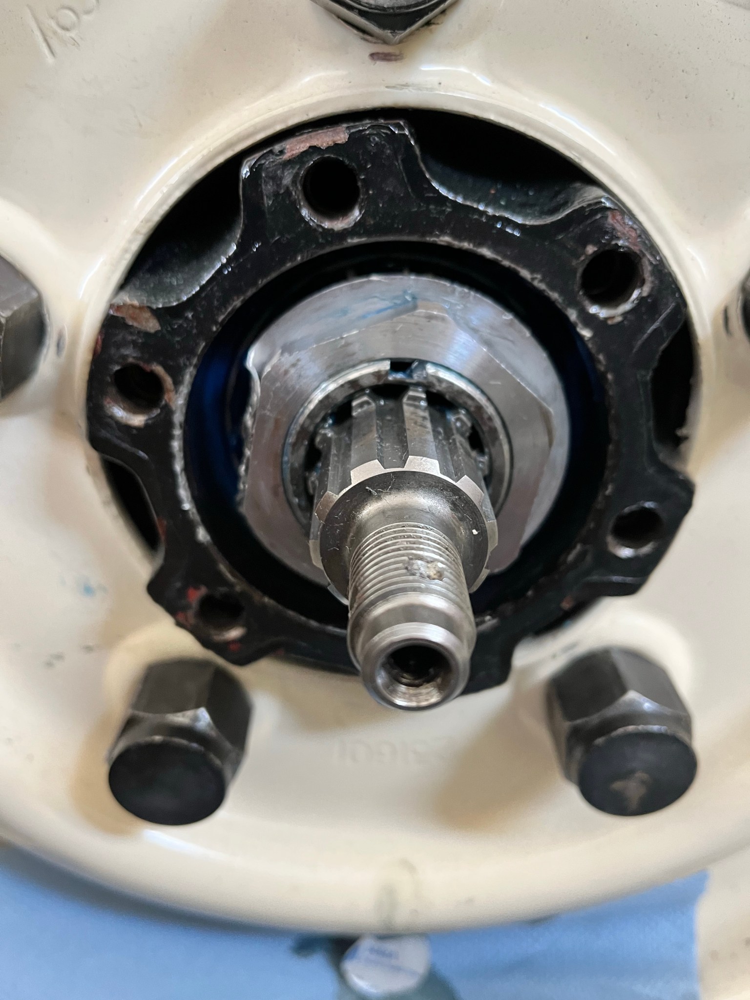 Free Wheeling Hubs – Little Green Landy